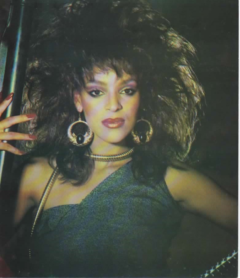 Gallery - Gina Ross Singer Songwriter